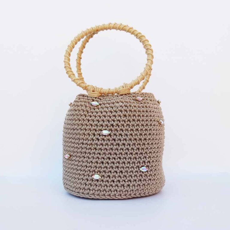 Glamorous Crochet Handbag Inlaid With Sparkling Crystal Stones