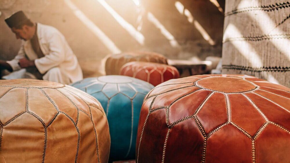 Buying Leather Bags In Moroccan Souks: The Ultimate Guide 2025